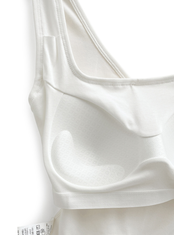 カップ付きバッククロスタンクトップ[at2256] | レディースファッション通販のグレイル(GRL)【公式】